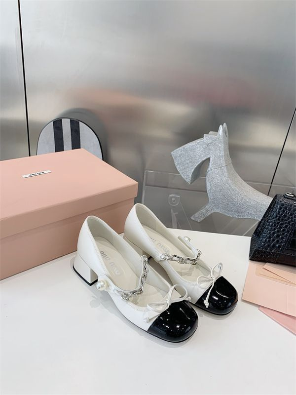 Туфли Miu Miu купить с доставкой по выгодным ценам в интернет магазине Ozon 1455680719