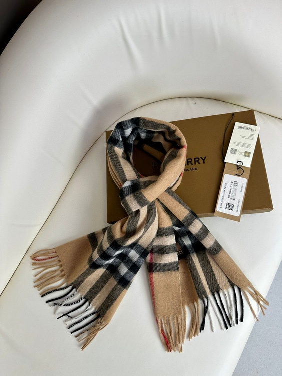 Шарф Burberry - купить с доставкой по выгодным ценам в интернет ...