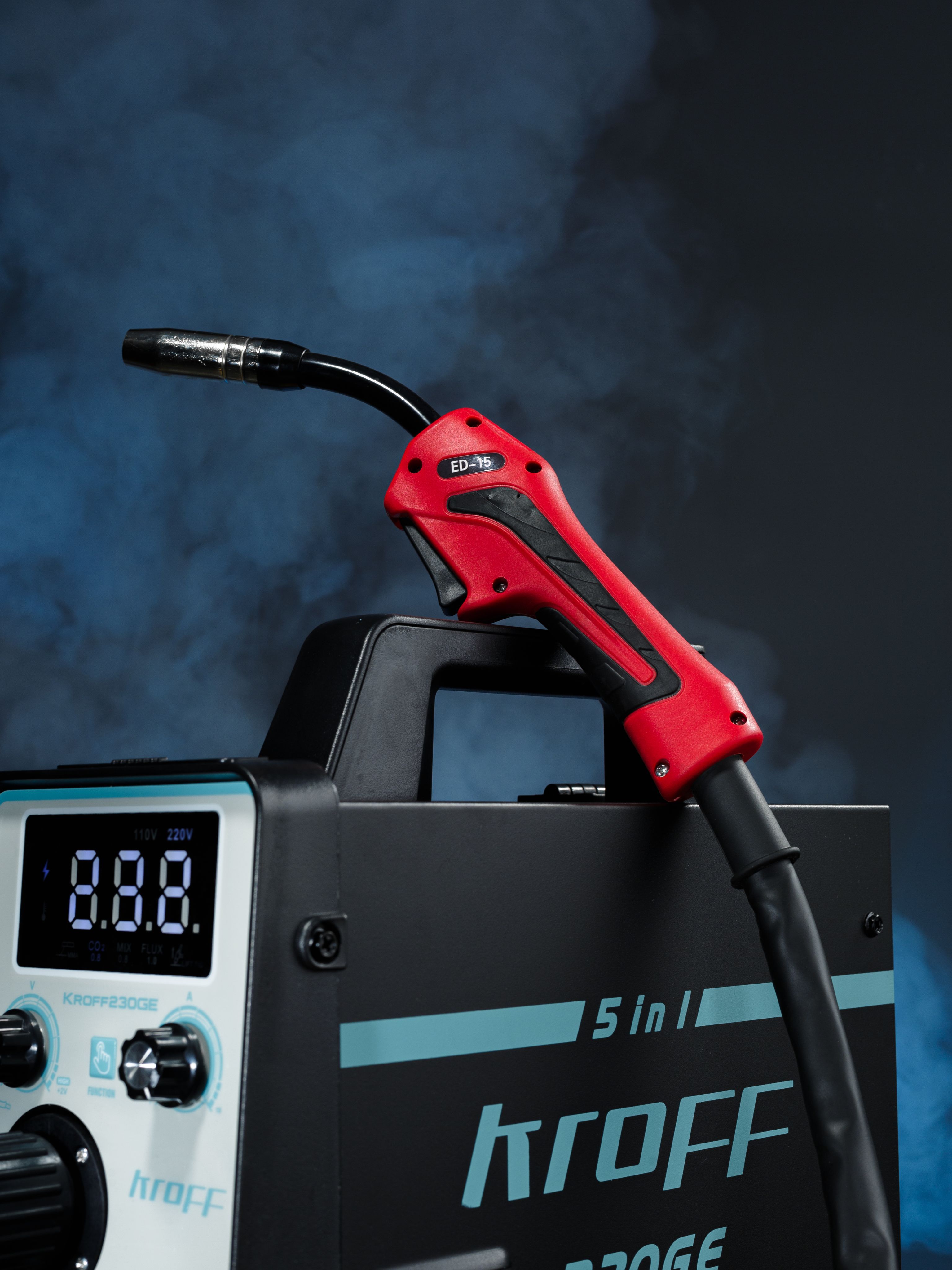 Сварочный аппарат KroFF, Автоматическая стабилизация напряжения, Защита ...