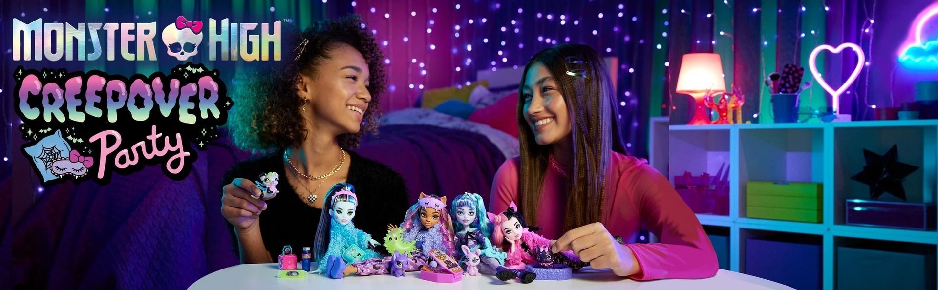 Monster High Doll And Sleepover Accessories, Draculaura, Creepover ...