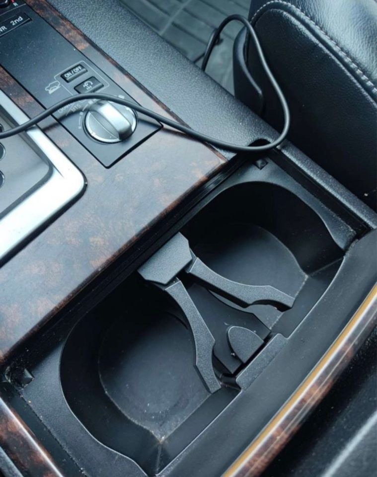 Разделитель в подстаканник Land Cruiser 200 - купить с доставкой по ...