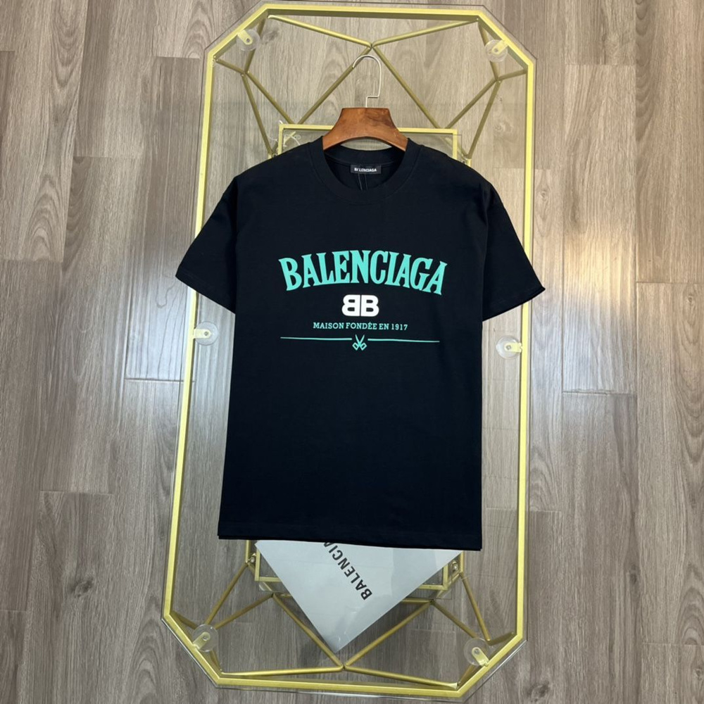 Футболка Balenciaga, размер 56, цвет черный, 棉花 - купить по выгодной ...