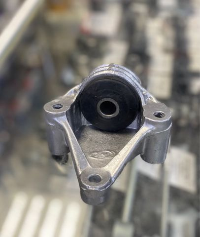 Кронштейн растяжки передней подвески в сборе ( краб ) 2108-2904051-01 ...