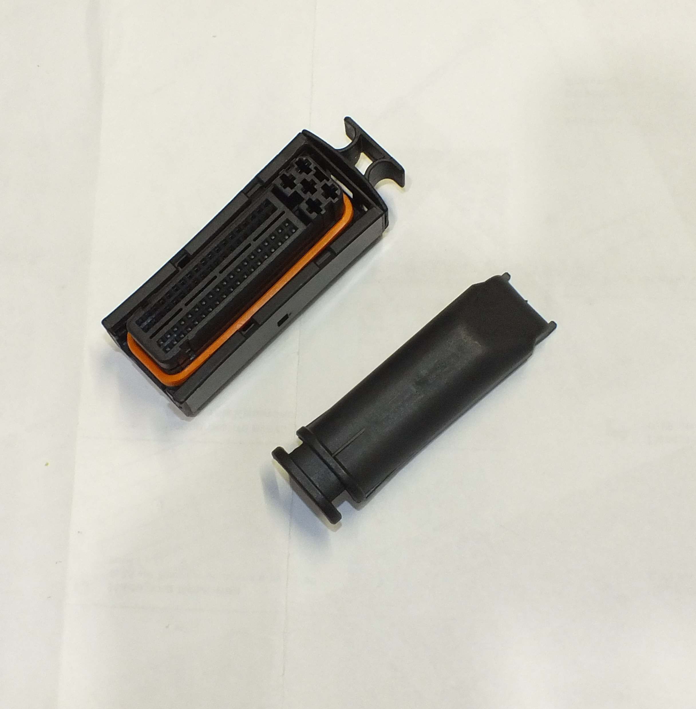 Разъем эбу 81 pin 368376-1, 1J0906385C купить на OZON по низкой цене ...