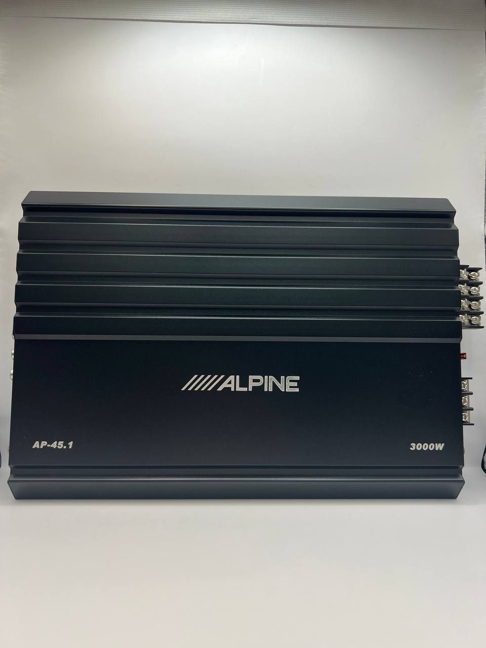 Автомобильный усилитель ALPINE AP-45.1, 3000W, 4 канала, класс А/B, 40A ...