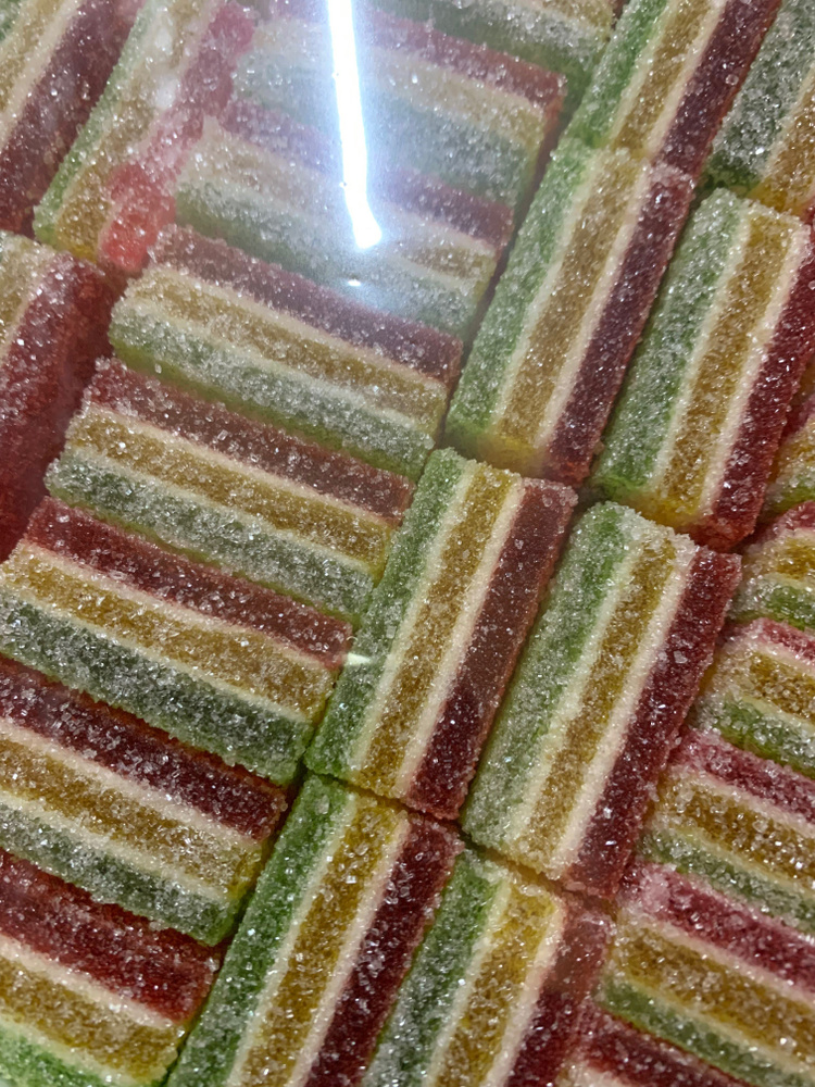 Мармелад желейный "Трехслойный" купить на OZON по низкой цене (952449109)