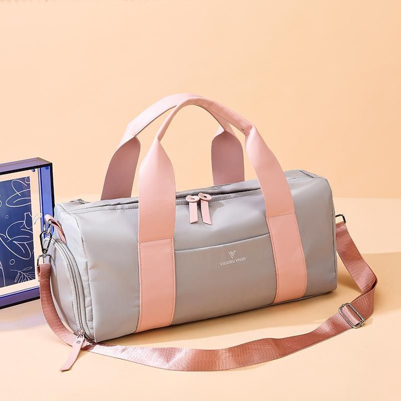 Сумка спортивная женская для фитнеса, бассейна, йоги купить на OZON по ...