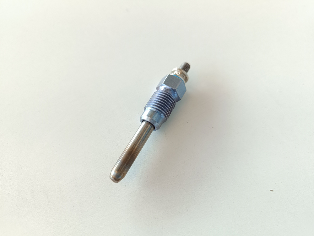 Свеча накаливания Renault 929988247R - купить по выгодным ценам в ...