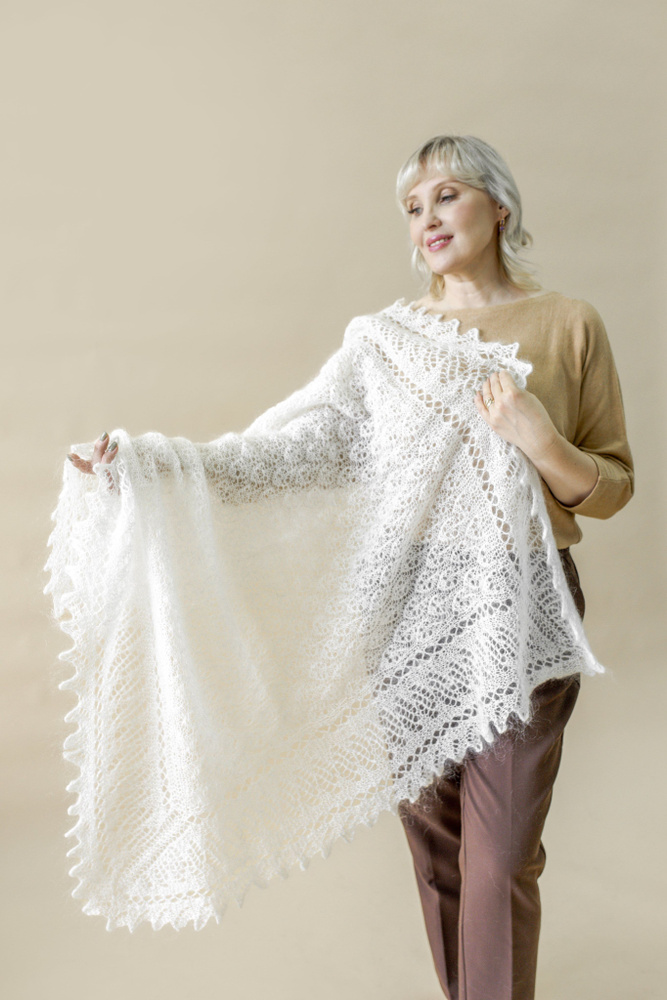 Шаль Легендарные пуховые платки - купить с доставкой по выгодным ценам ...