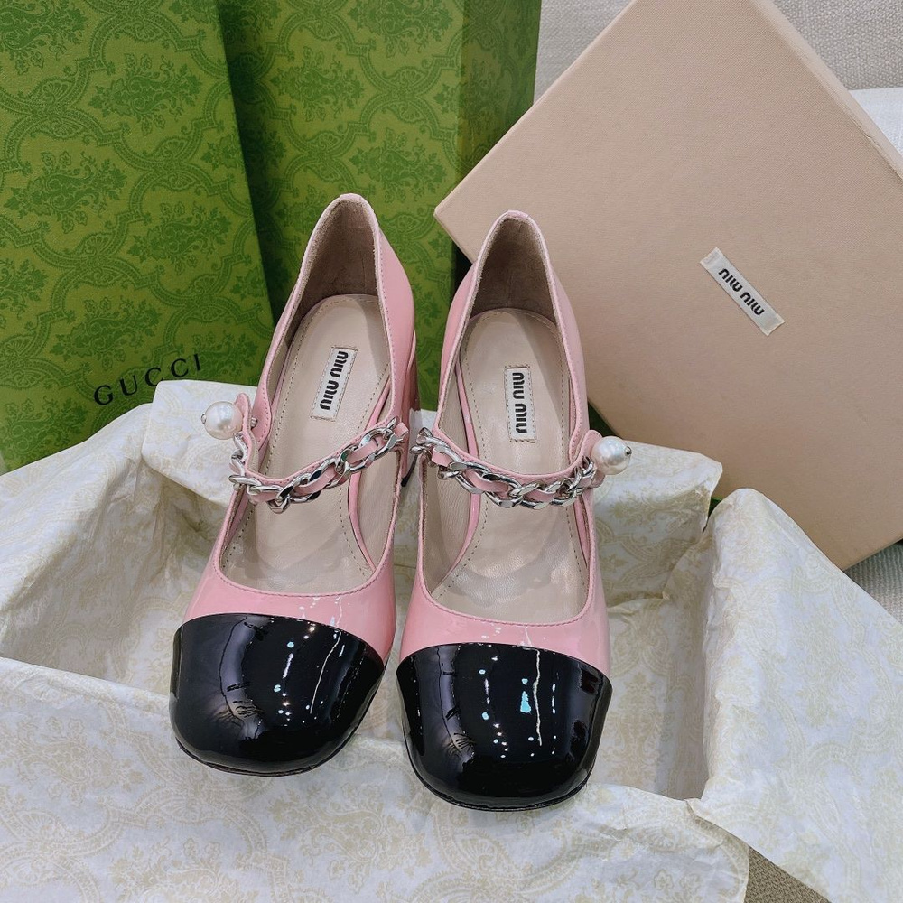 Туфли Miu Miu купить с доставкой по выгодным ценам в интернет магазине Ozon 1435705790