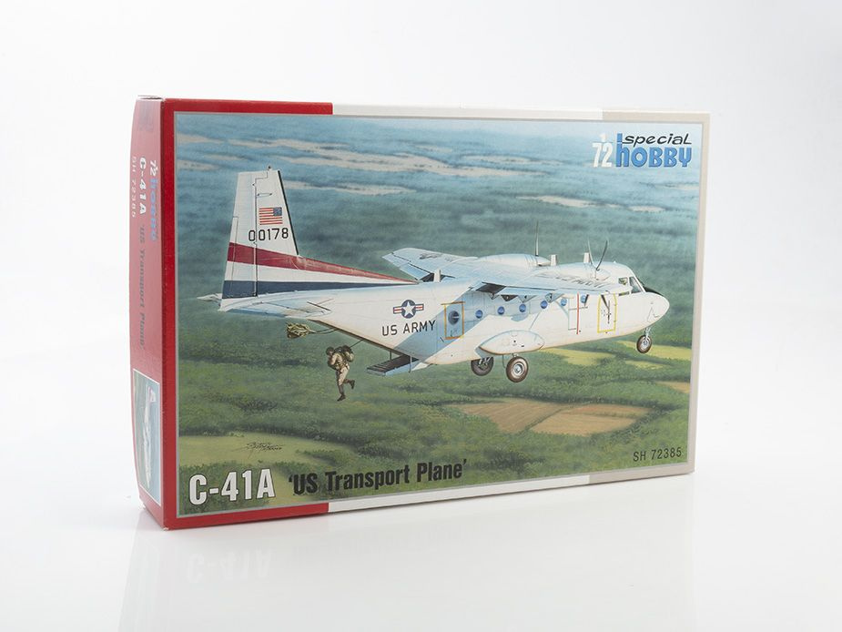 Сборная модель самолета Special Hobby C-41A US Transport Plane, масштаб ...