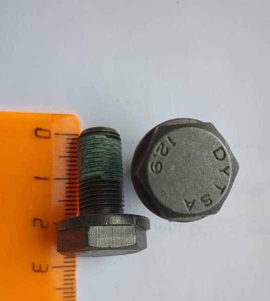 VAG N90501402 Болт маховика M10x1x19,5 12.9 купить на OZON по низкой ...