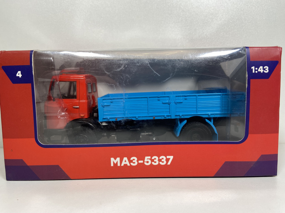 Коллекционная масштабная модель автомобиля МАЗ-5337 / Масштаб 1:43 ...