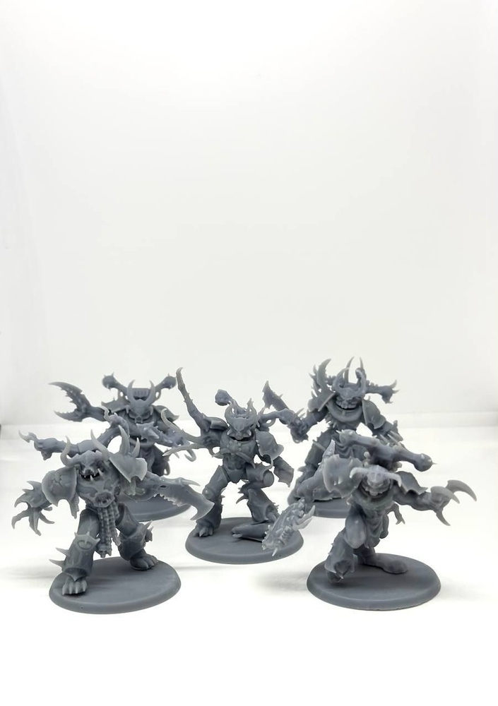Набор миниатюр "Possessed" Warhammer 40k,НРИ. Chaos Space Marines5штук ...