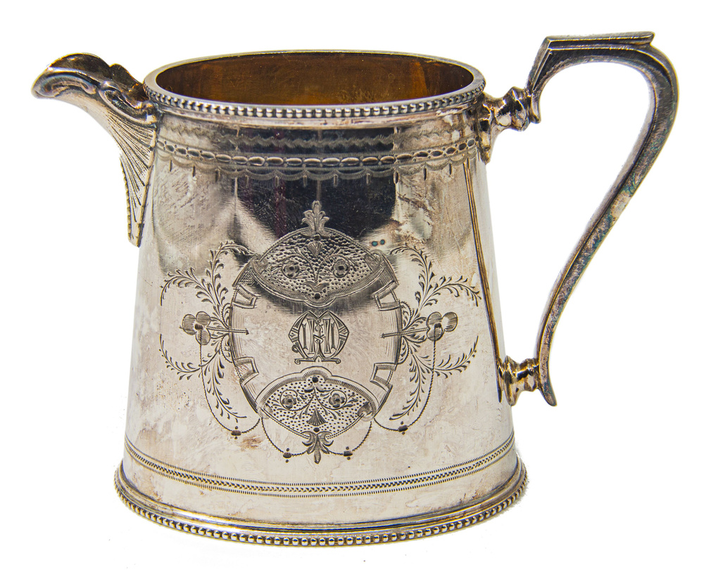 Молочник (сливочник), 1890-е годы, Англия; мельхиор, серебрение; 150 мл ...