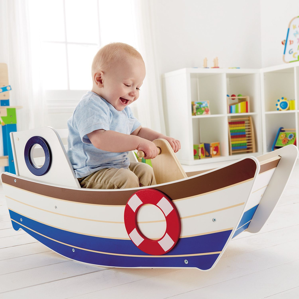 Детская качалка Лодка Открытое море Hape купить на OZON по низкой цене (182402070)