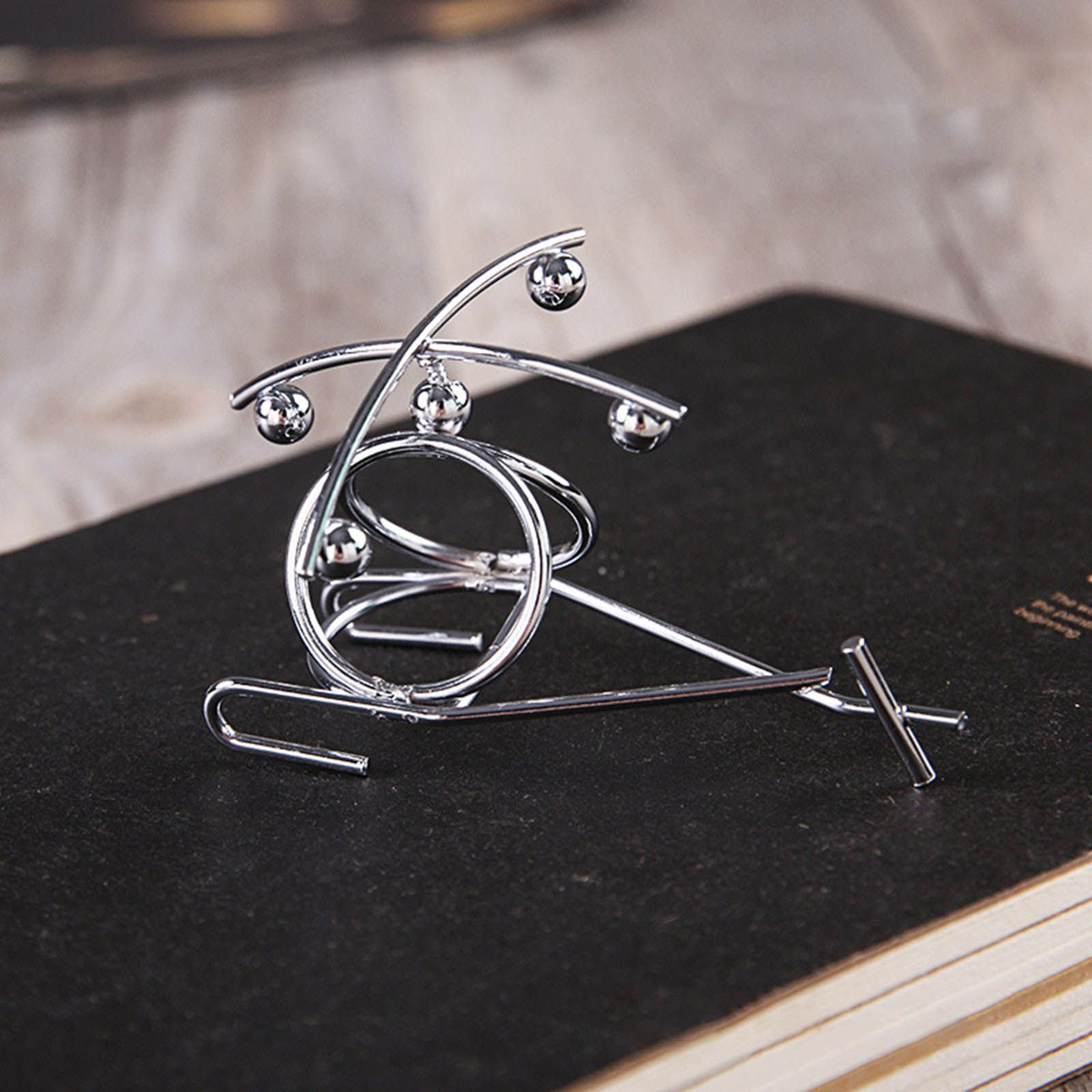 Мини-баланс из кованого железа small iron man decompression decoration ...