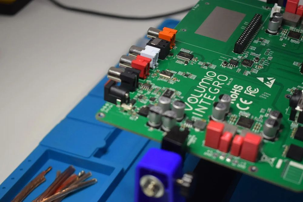 Интегральный усилитель VOLUMIO, Гибридный - купить по выгодной цене в ...