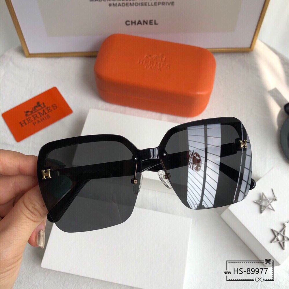 Очки солнцезащитные Hermes - купить с доставкой по выгодным ценам в ...
