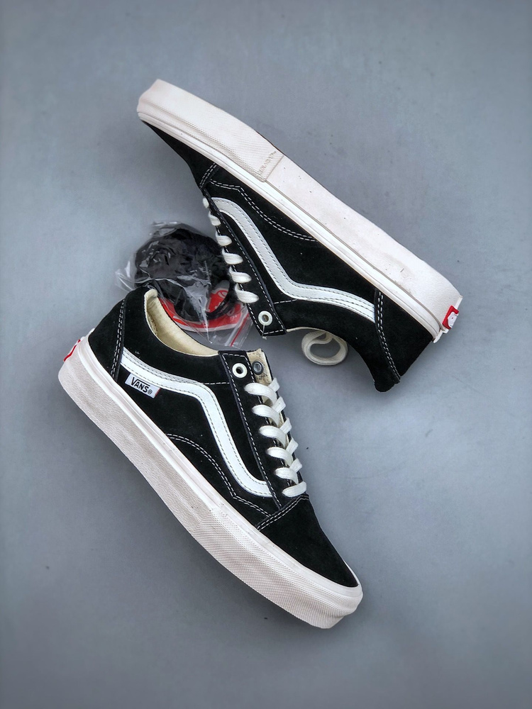 Кроссовки Vans - купить с доставкой по выгодным ценам в интернет ...