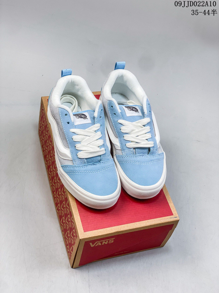 Кроссовки Vans - купить с доставкой по выгодным ценам в интернет ...
