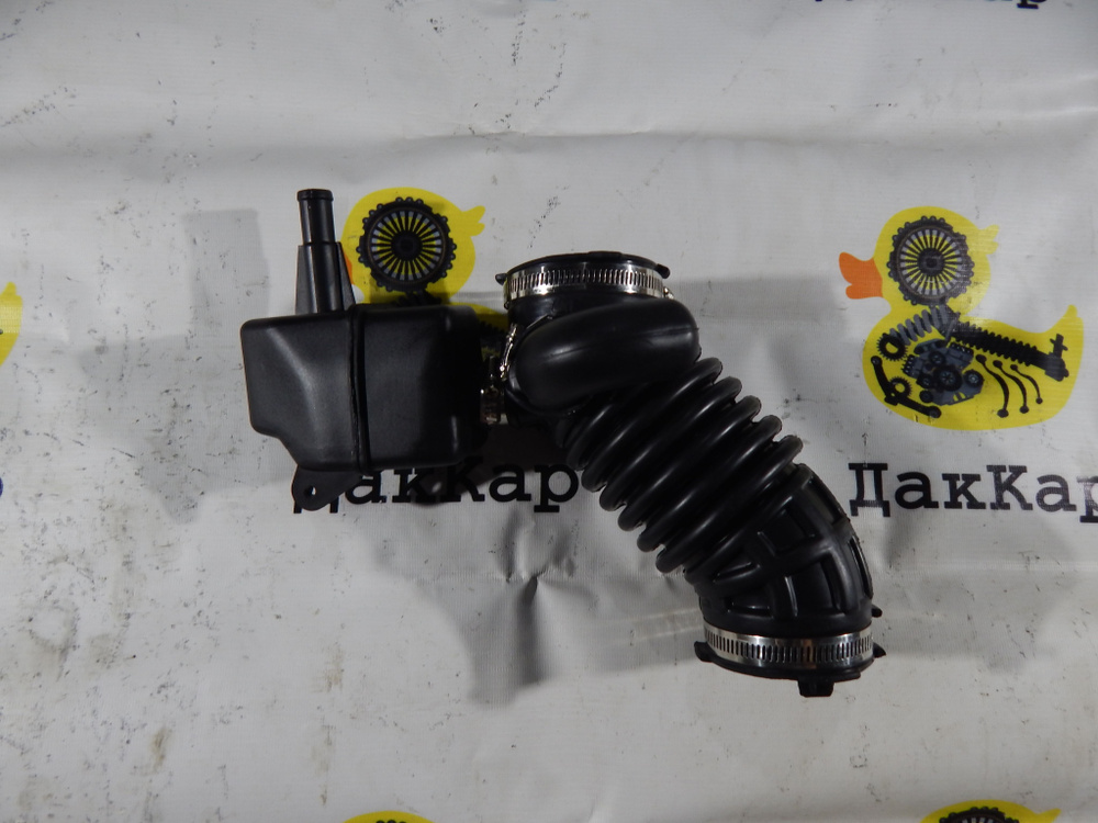 Патрубок воздушный Nissan Qashqai J10 X-trail T31 M9R, MR20DE, QR25DE ...