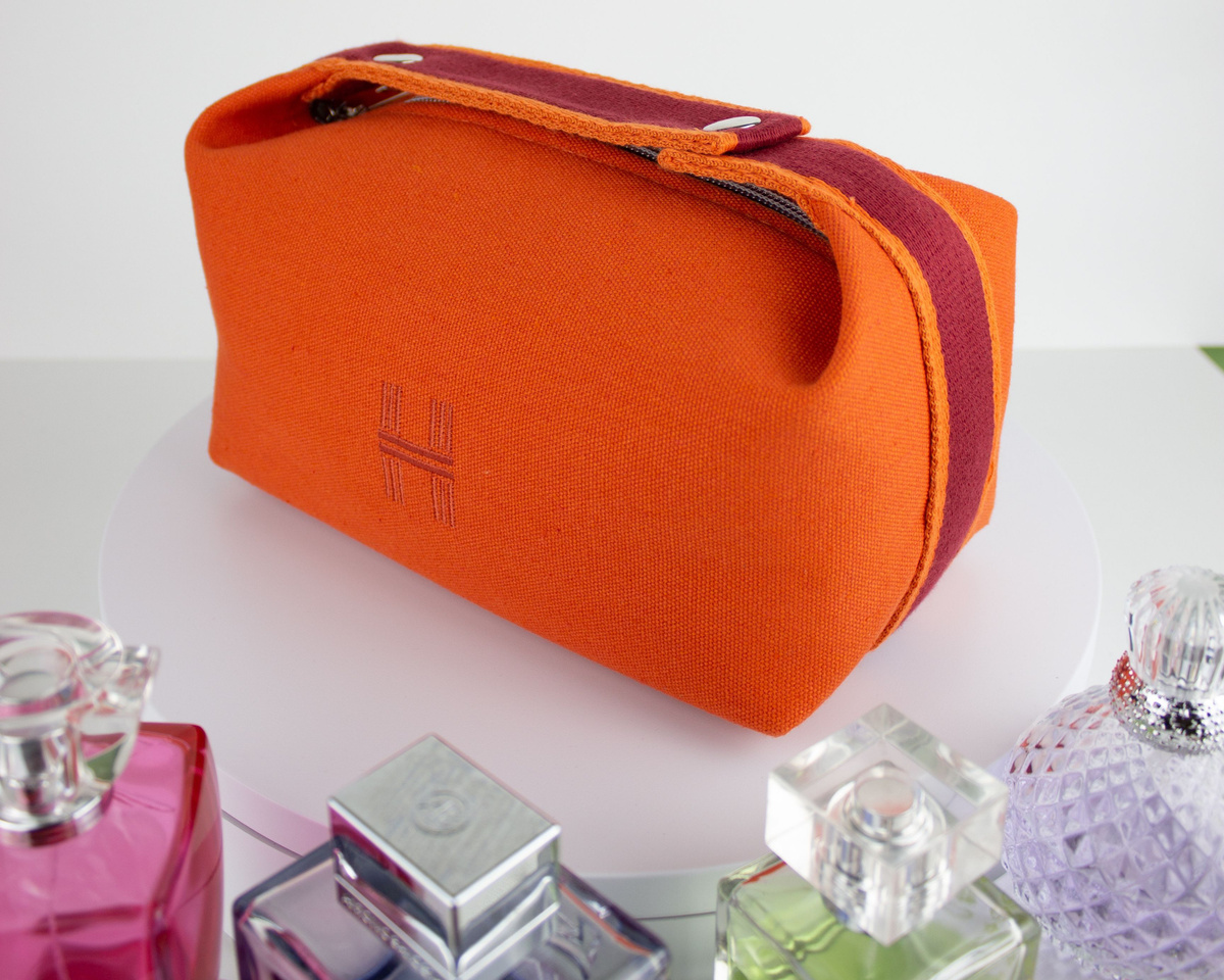 Косметичка женская оранжевая "Home", несессер, сумка для косметики ...