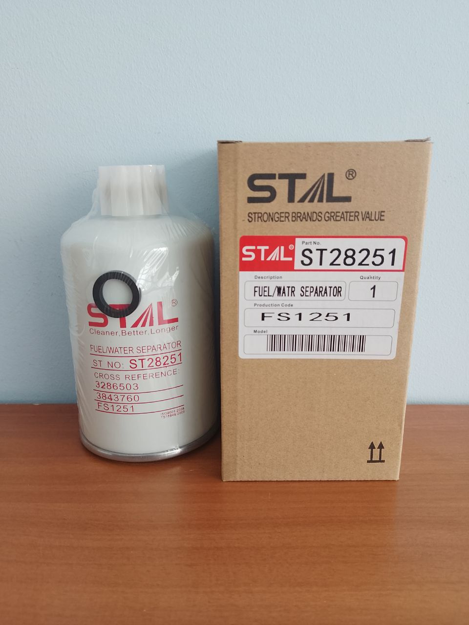 Фильтр топливный STAL ST28251 (FS1251; P550248; 3286503; 3843760) CASE ...