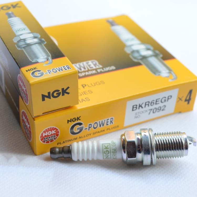 Комплект свечей зажигания NGK 7092 - купить по выгодным ценам в ...