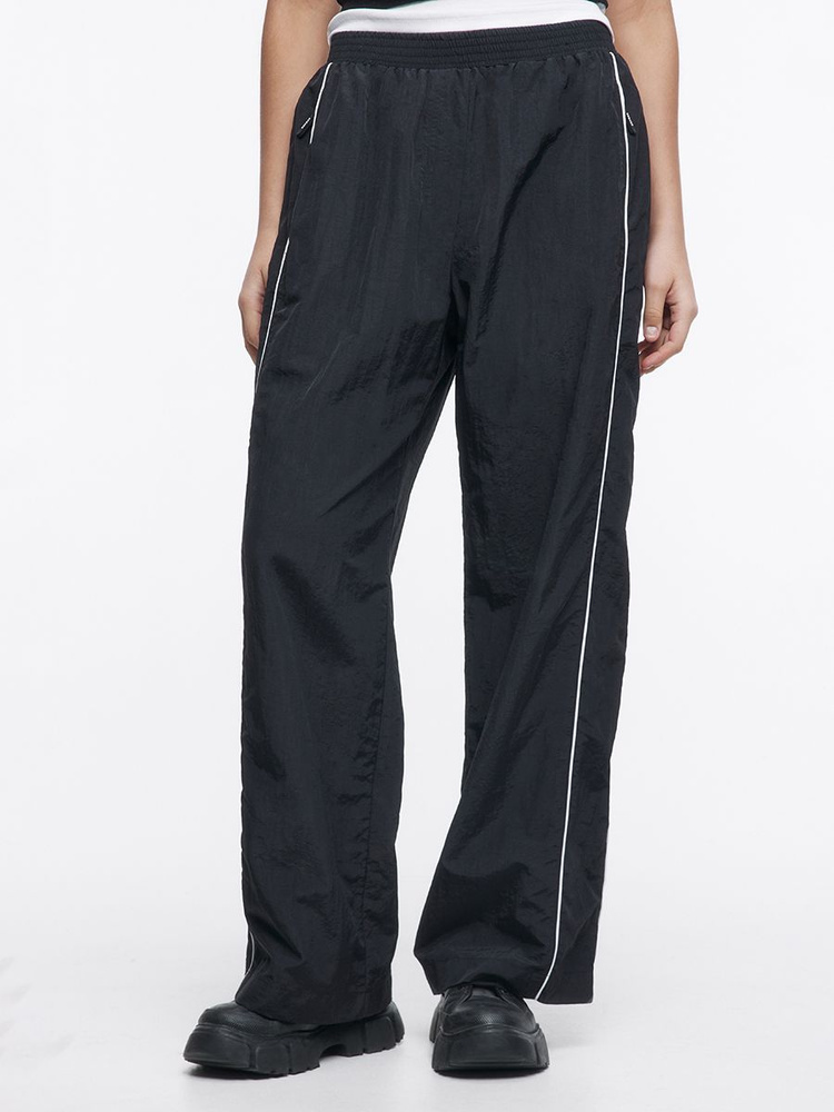 Брюки Женский Befree широкие черный Трикотаж Повседневный, размер 46 Без застежки На любой сезон ...