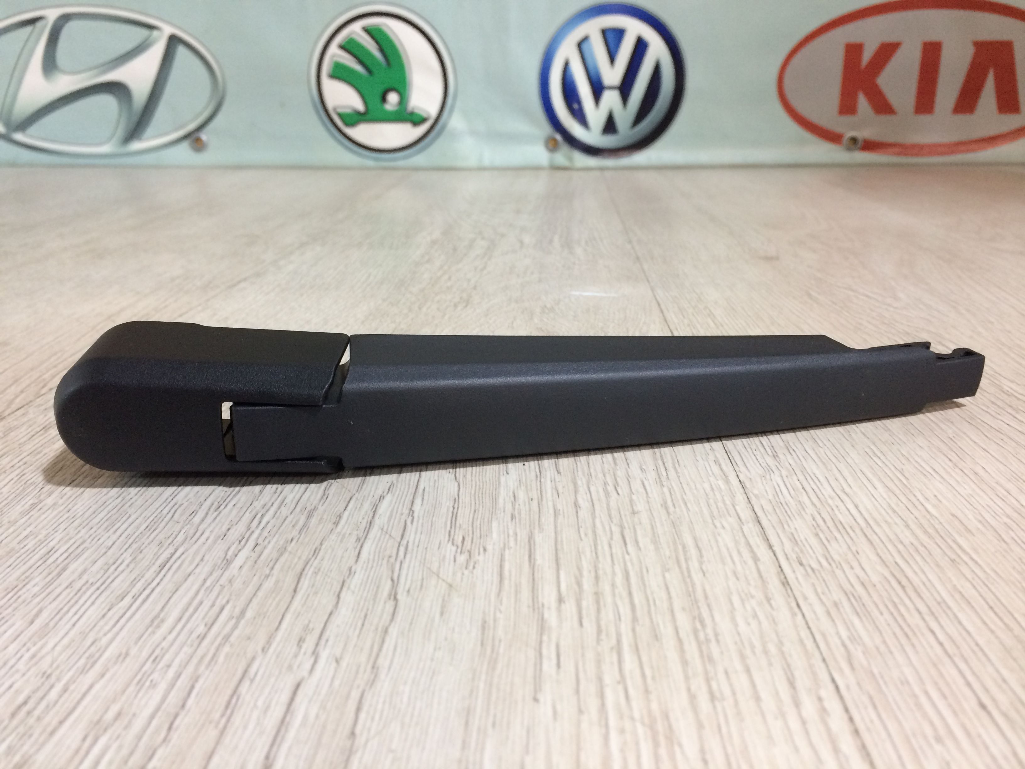 Поводок стеклоочистителя заднего дворник рычаг Kia Rio X-Line 17-20 Киа ...