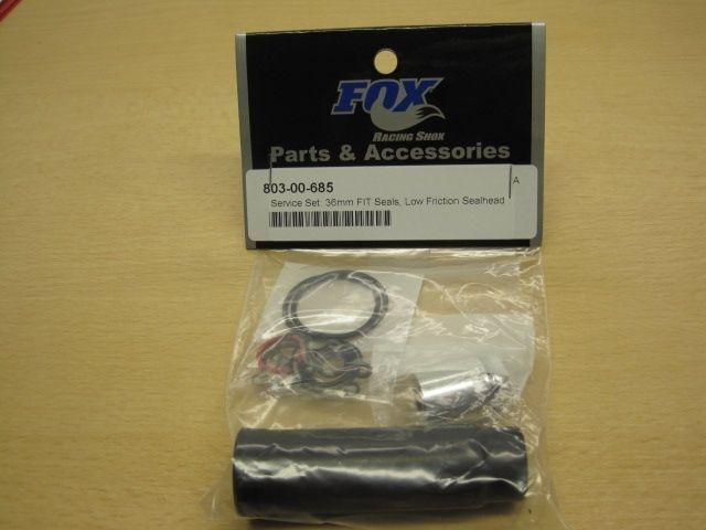 Ремкомплект Fox Service Set 36mm FIT RLC Seals Low Friction (803-00-685 ...