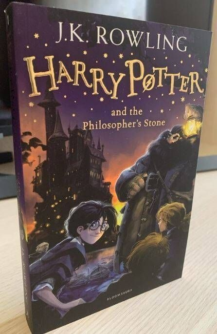 Harry Potter and the Philosopher's Stone J.K. Rowling Гарри Поттер и ...