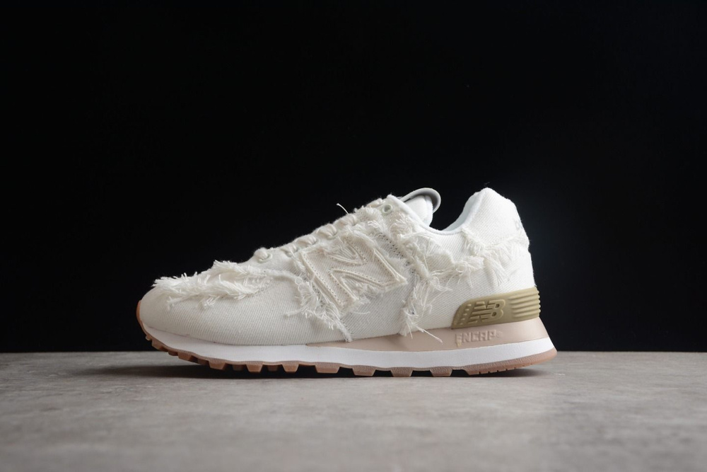 Кроссовки Miu Miu купить с доставкой по выгодным ценам в интернет магазине Ozon 1382071609