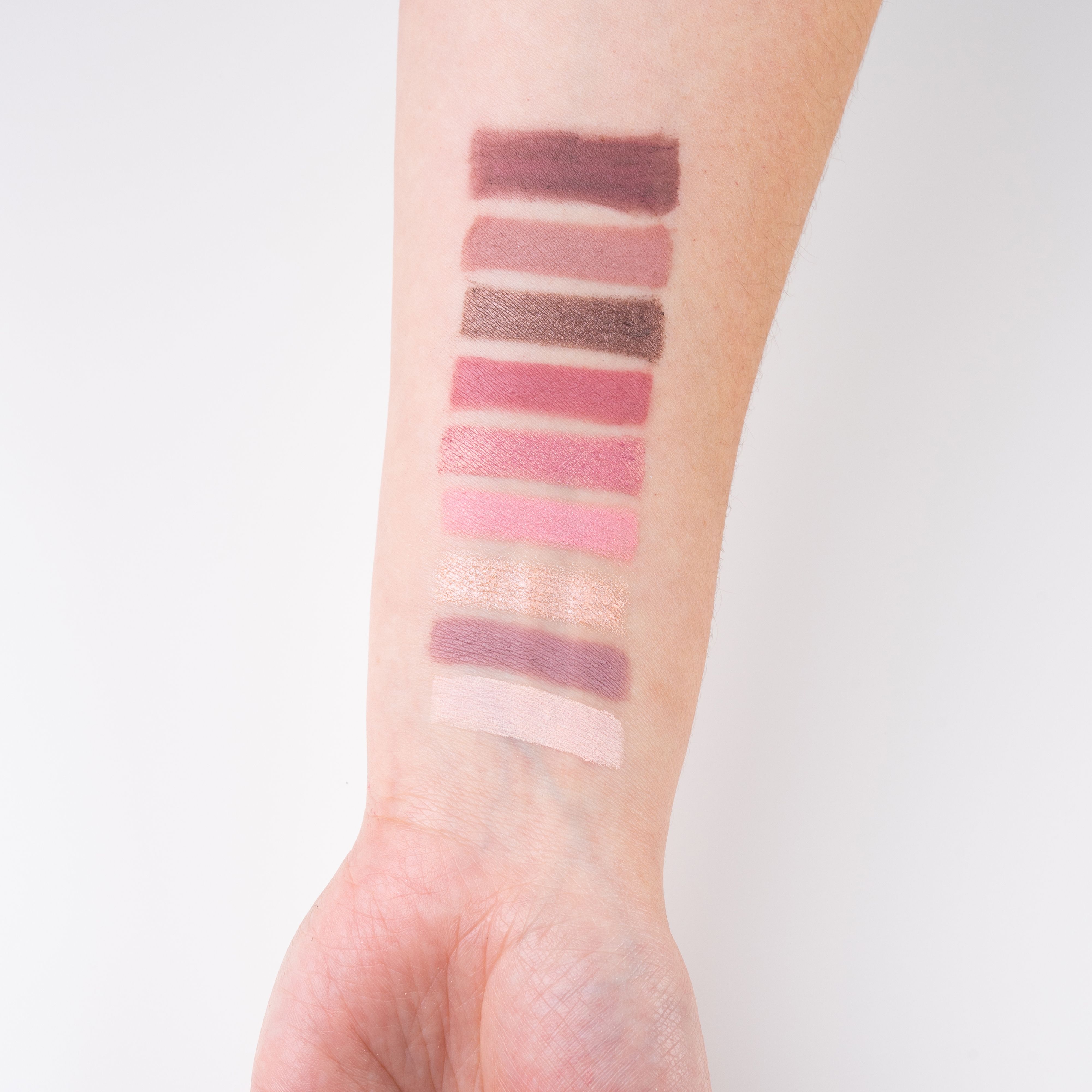 Тени для век kiki MAKEUP STUDIO EYESHADOW, тон 204 Rose, палетка из 9 ...