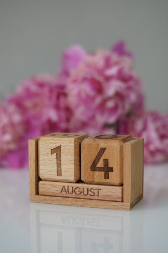 Вечный календарь из дерева кубики - купить Вечный календарь по выгодной ...