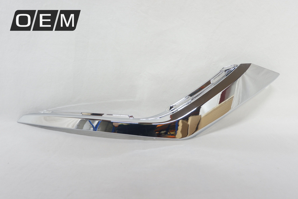 Накладка бампера переднего правая для Mitsubishi Outlander 3 6407A144 ...