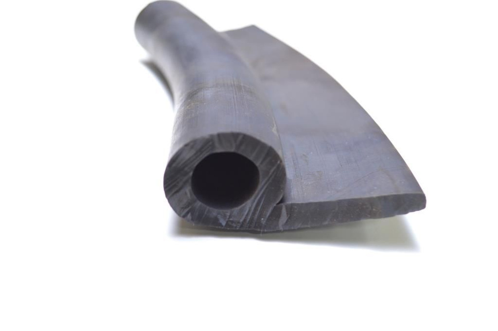 Профиль резиновый черный Р-образный для уплотнения ворот и дверей ...