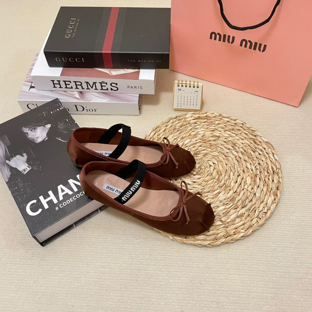 Балетки Miu Miu - купить с доставкой по выгодным ценам в интернет ...