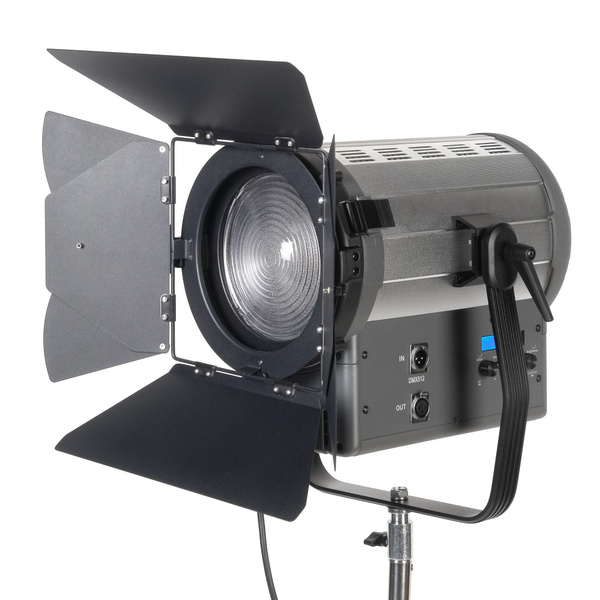 Осветитель студийный GreenBean Fresnel 300 LED X3 Bi-color DMX купить ...