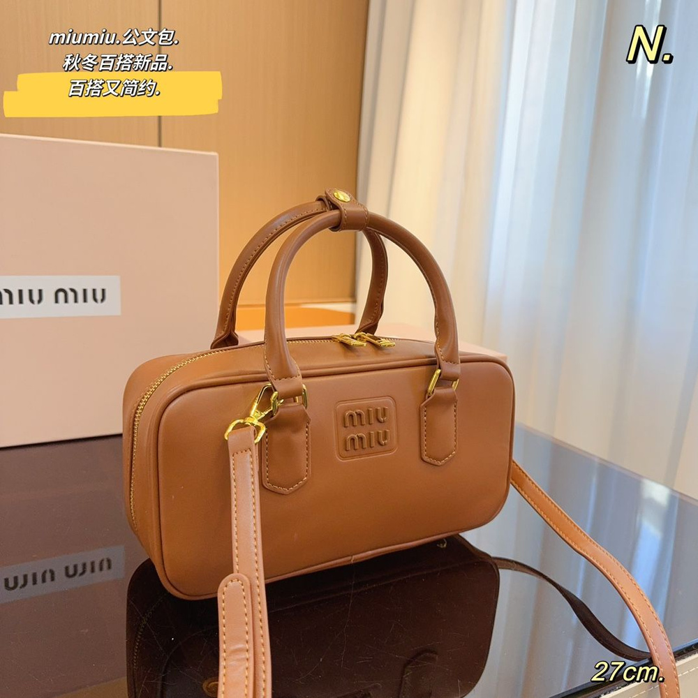 Miu Miu Сумка на плечо мешок купить с доставкой по выгодным ценам в