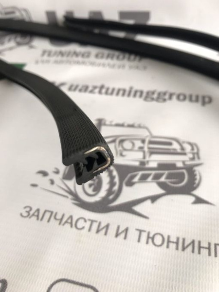 Уплотнитель водостока крыши УАЗ 452 Буханка, 3303 и модификаций (длина 3770 мм)купить c ...