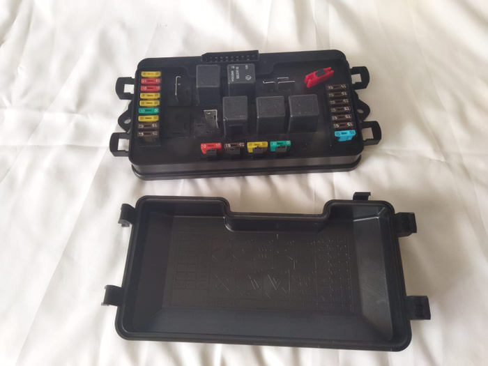 Блок реле и предохранителей (монтажный блок) нов. обр. для Ваз 2114 ...