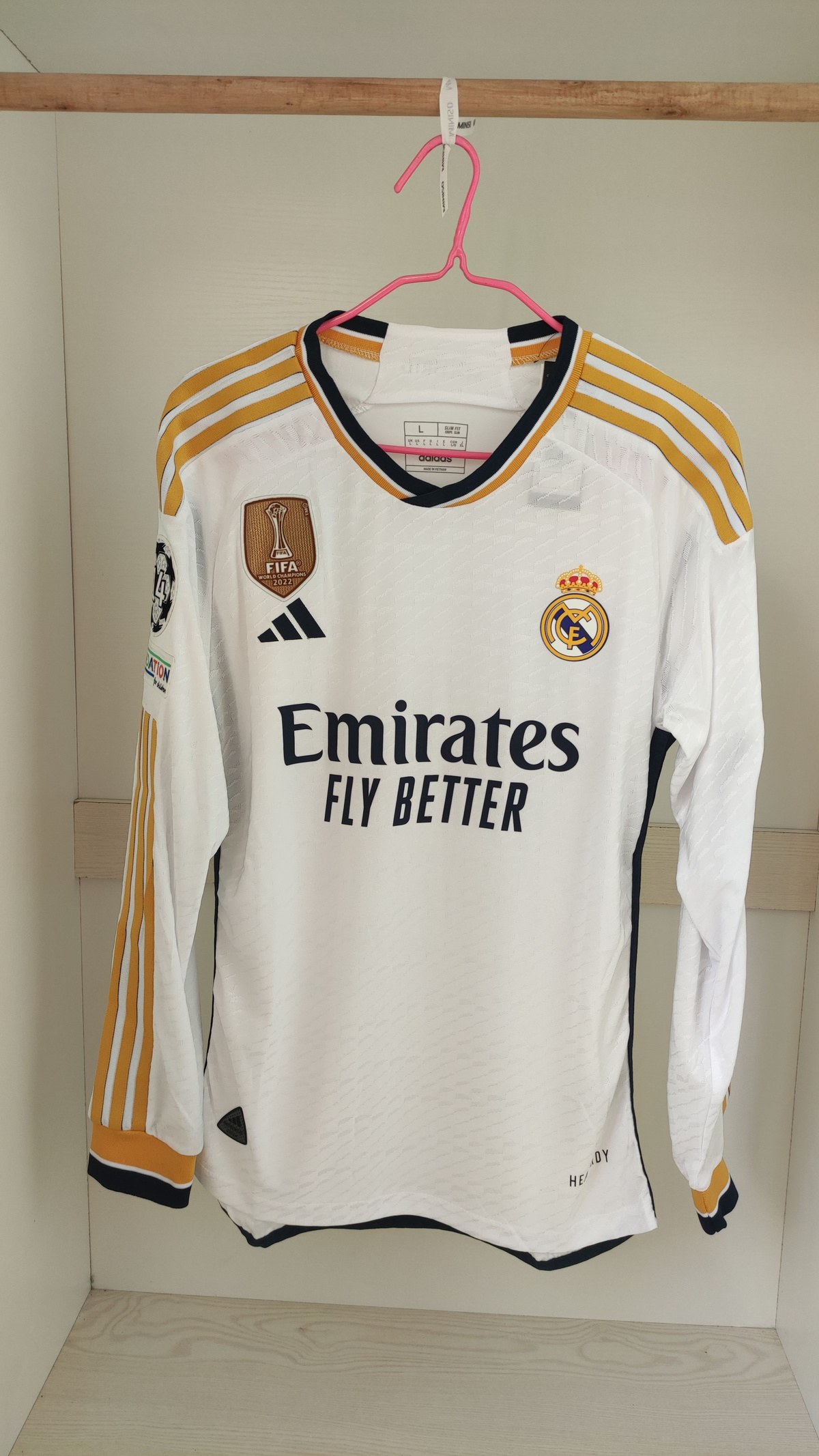 Форма футбольная Real Madrid - купить с доставкой по выгодным ценам в ...