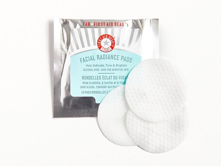 FIRST AID BEAUTY FACIAL RADIANCE PADS 10 pads OZON 1104036557