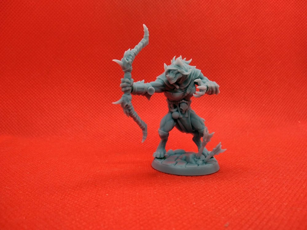 Фигурка миниатюра Гнолл лучница для настольных ролевых игр, 47 мм, DnD ...