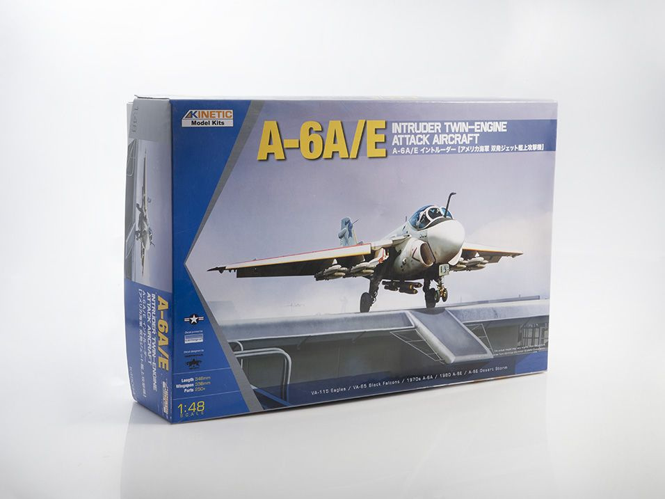 Сборная модель самолета Kinetic A-6A/E Intruder Twin Engine Attack ...