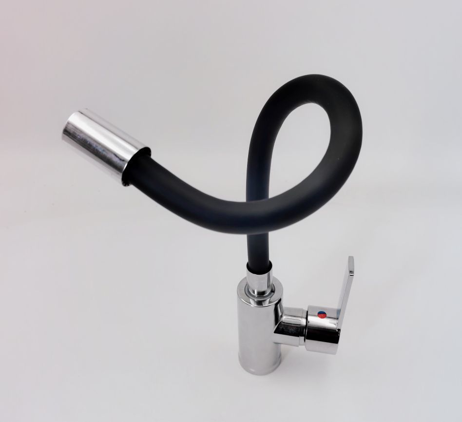 Смеситель Велес WF031 Цинк, Нержавеющая сталь Аэратор - купить по ...