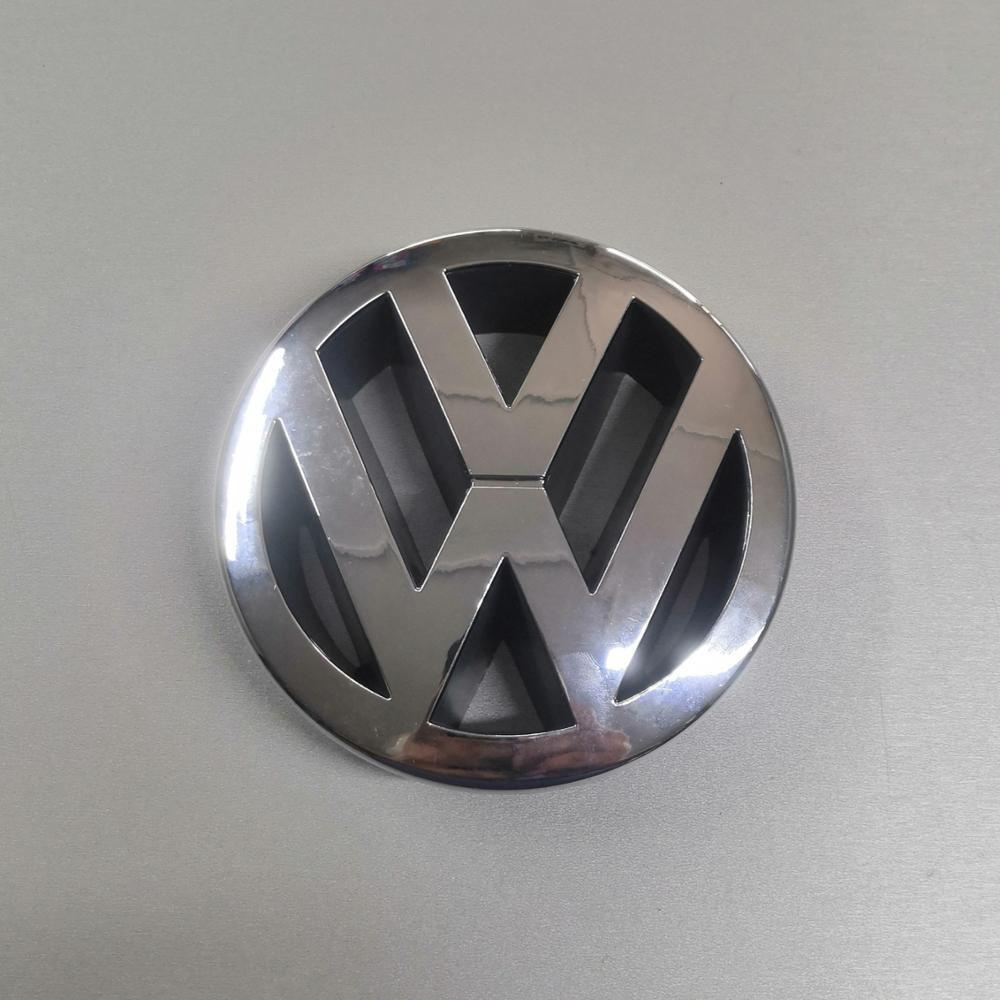 Эмблема VOLKSWAGEN / Фольксваген 13 см объёмная открытая серый пластик ...