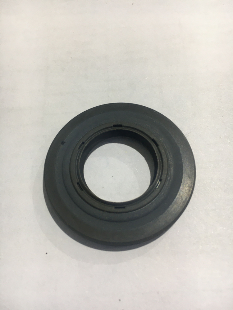 Сальник коленвала левый для бензопил Husqvarna 135.140.435.440. Арт ...